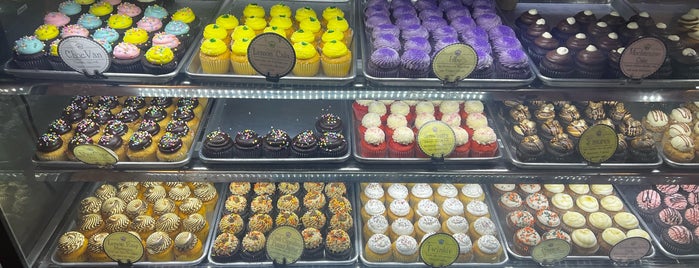 The 15 Best Places for Vanilla Cake in New York City