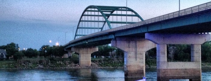 Missouri River Bridges