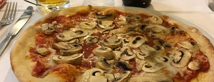 The 15 Best Places for Hidden Dining in Rome