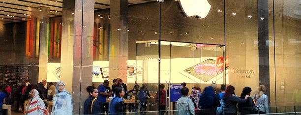 The 13 Best Electronics Stores in London