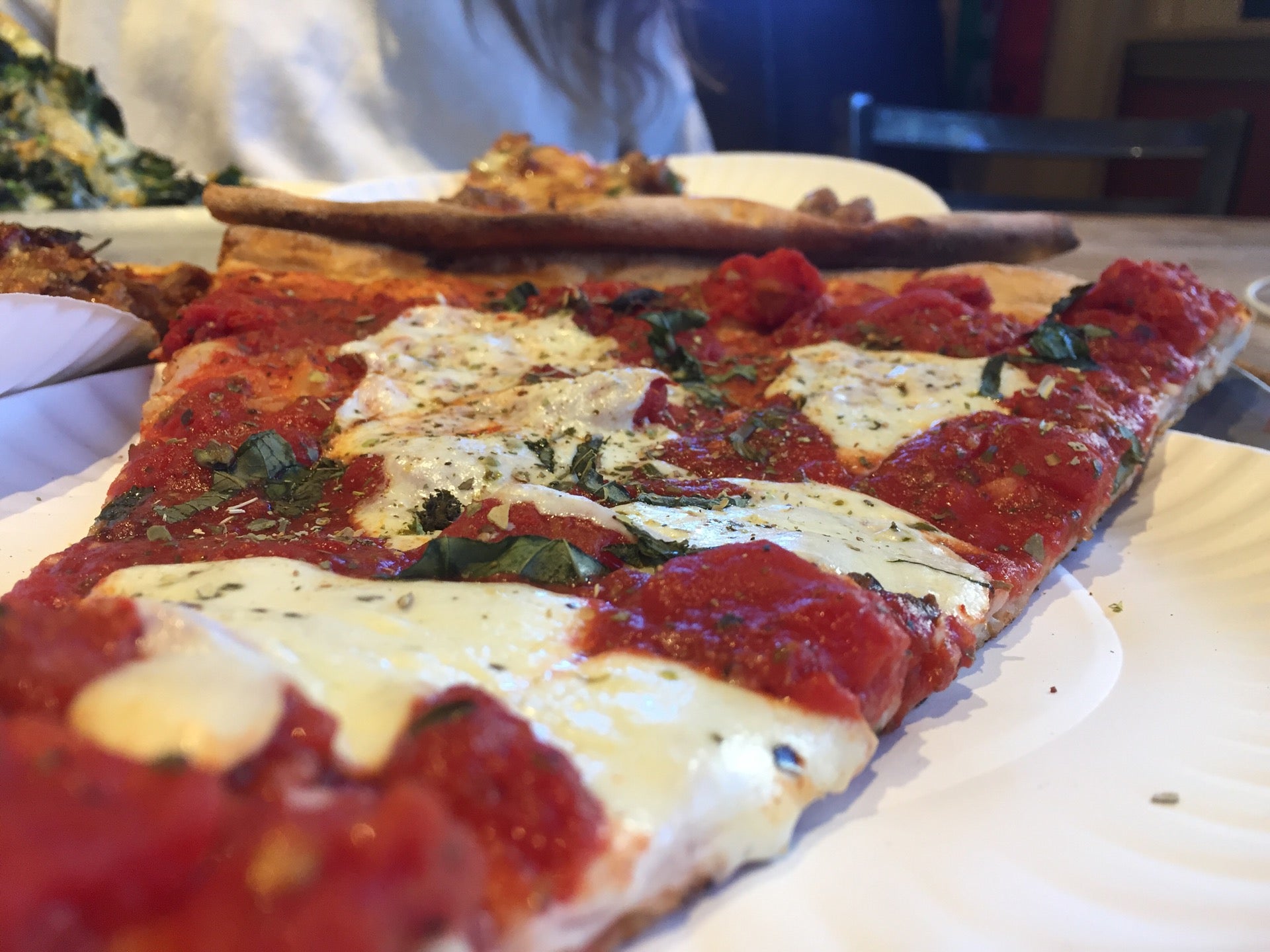 Full Moon Pizzeria - 600 E 187th St - Bronx