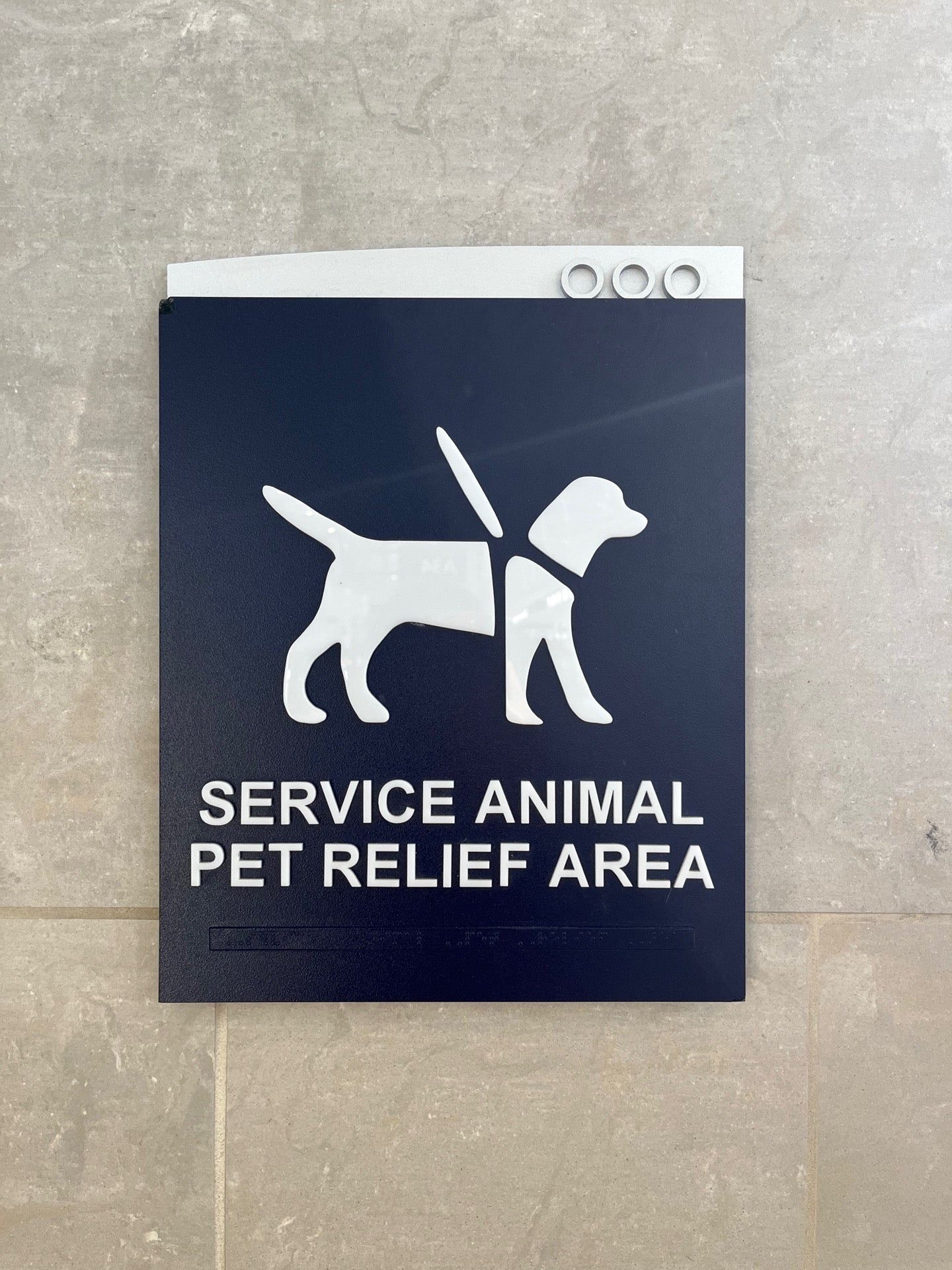 Service Animal/Pet Relief Area at DTW