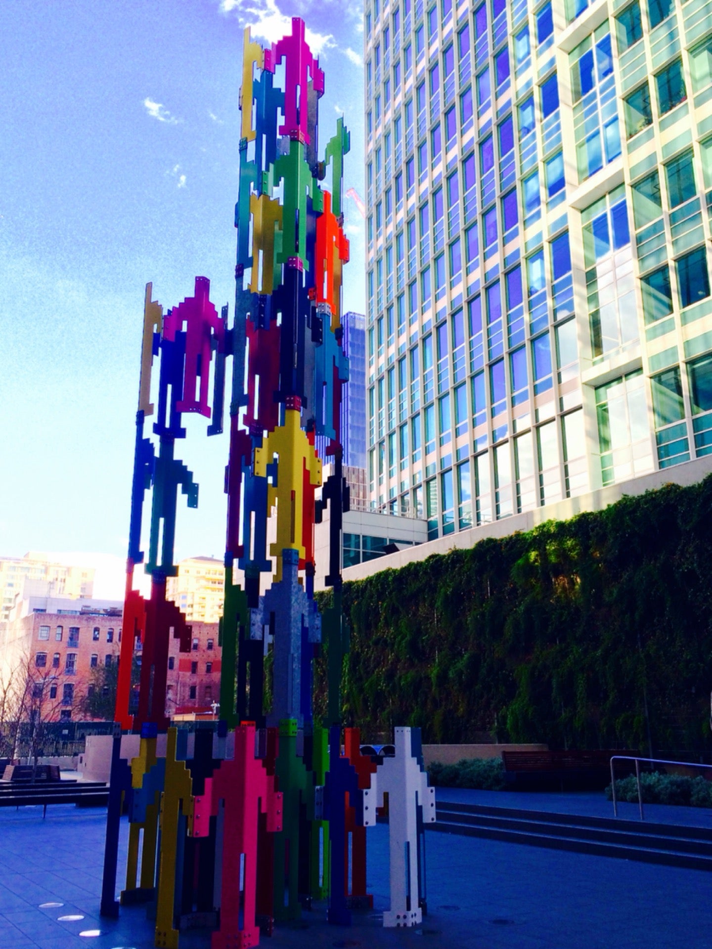 555 Mission Sculpture Garden - 555 Mission St - San Francisco