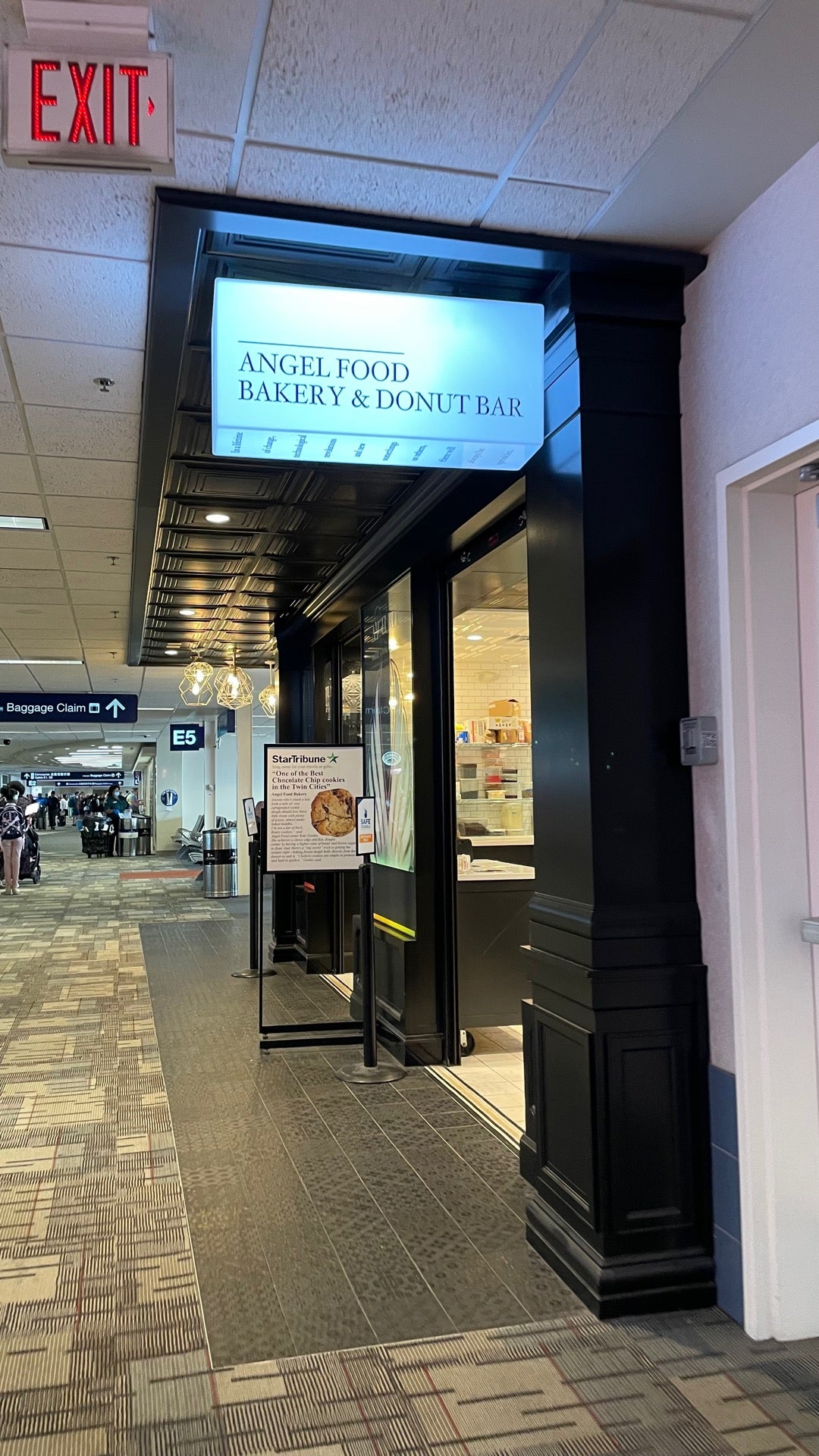 Angel Food Bakery & Donut Bar at MSP