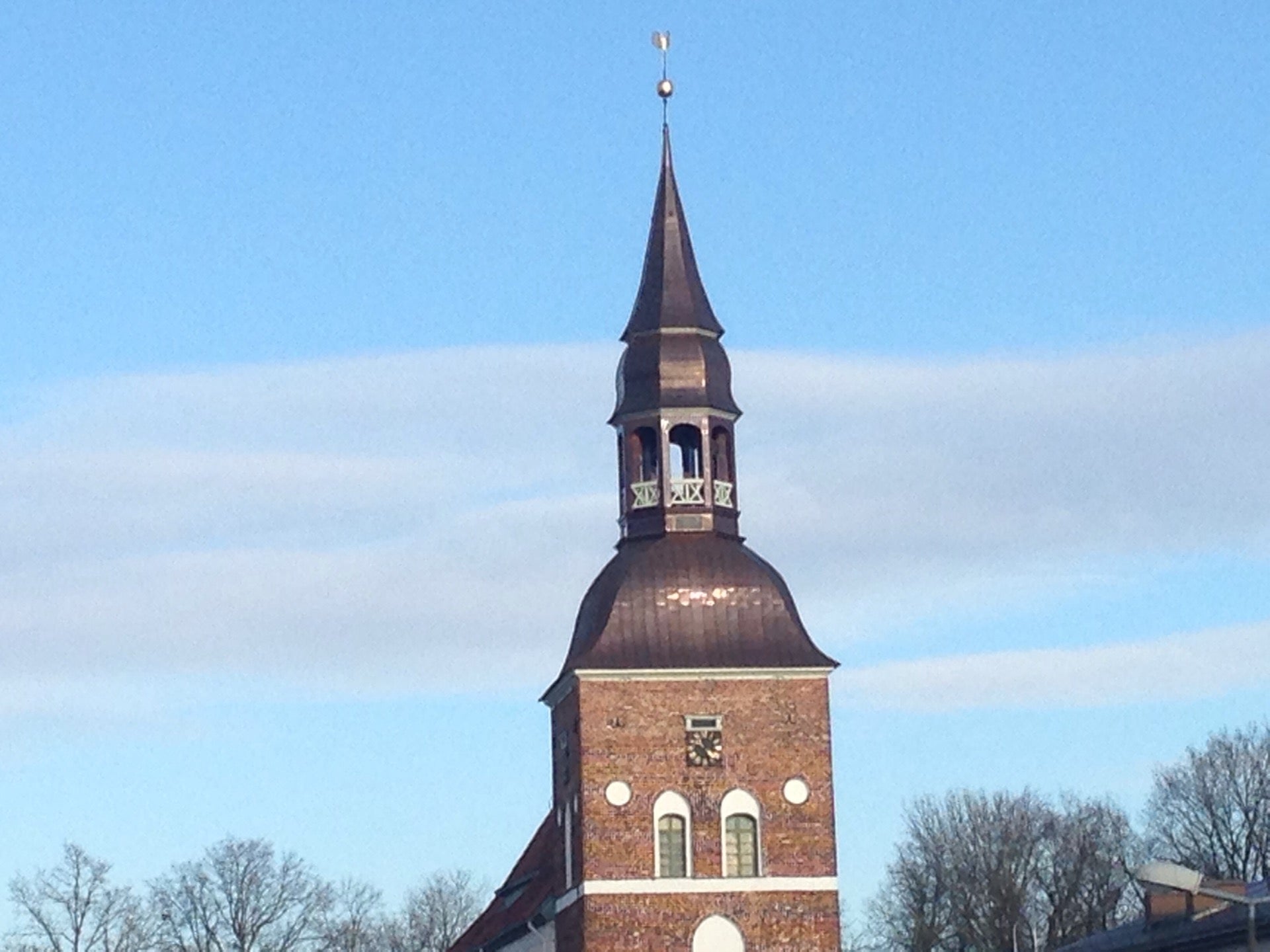 T/C "Valleta" - Rīgas iela 4 - Valmiera