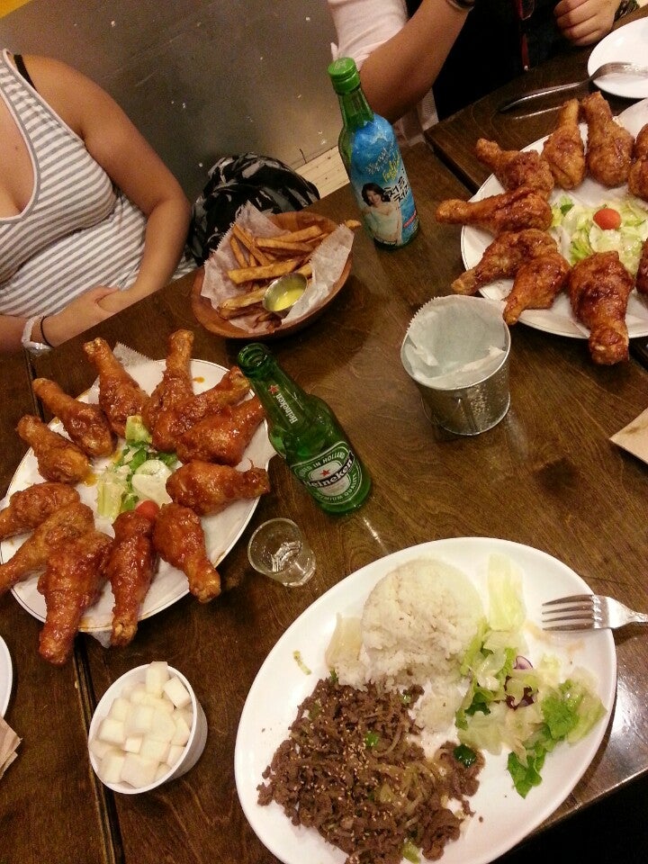 Unidentified Flying Chickens (UFC) - 7122 Roosevelt Ave - Jackson Heights