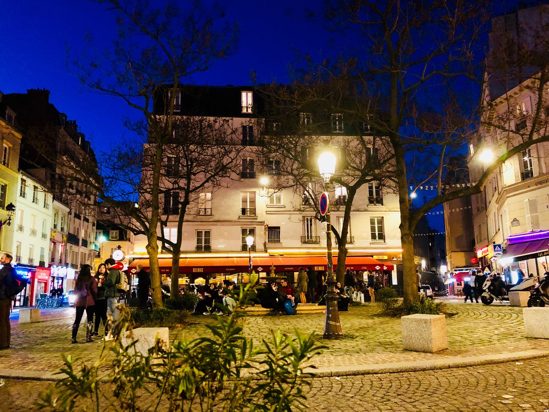 La Contrescarpe - 57 rue Lacépède - Paris