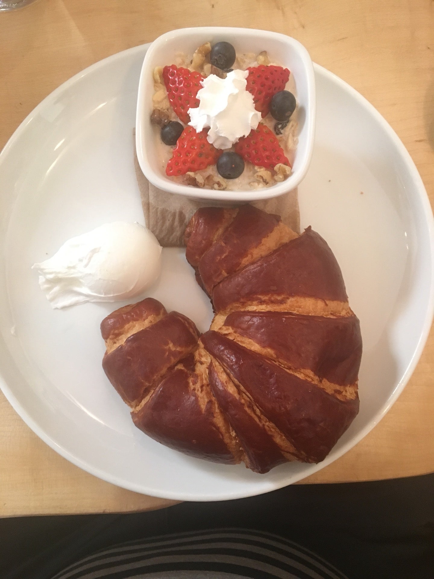 Röckenwagner Bakery - 12835 W Washington Blvd - Los Angeles