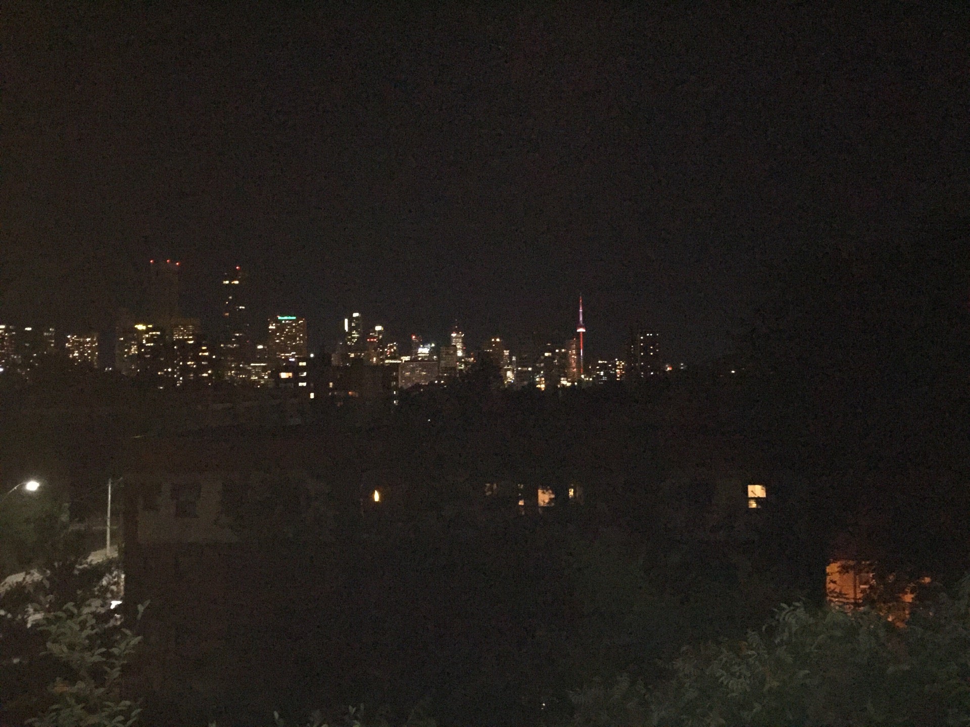 Scaramouche - 1 Benvenuto Pl. - Toronto