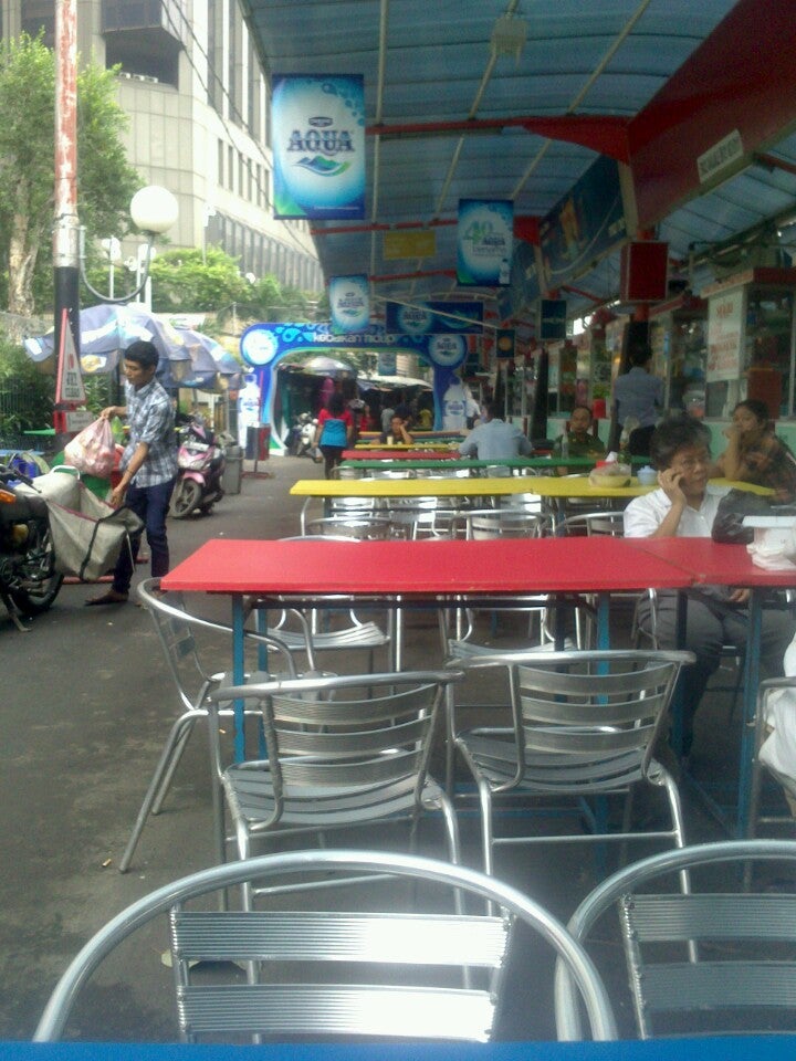 Kampung Kuliner Sabang - Jl. H. Agus Salim (Jalan Sabang) - Jakarta Pusat