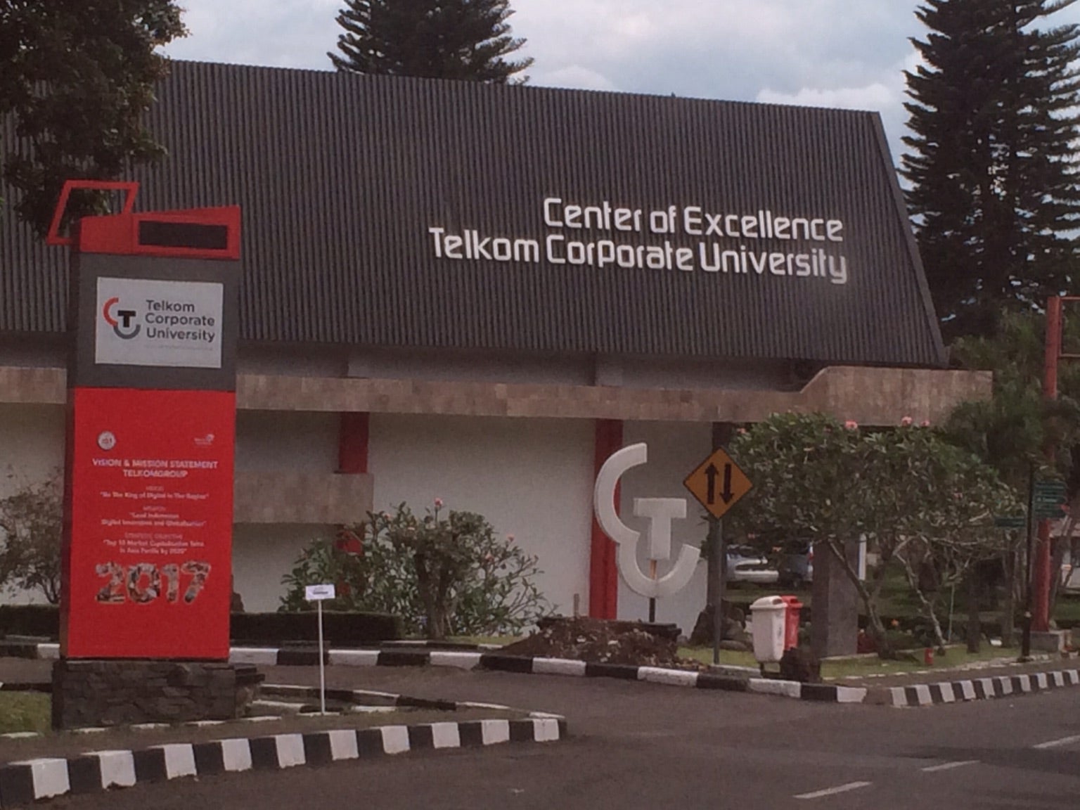 Telkom Corporate University - Jl Gegerkalong Hilir No 47 - Bandung