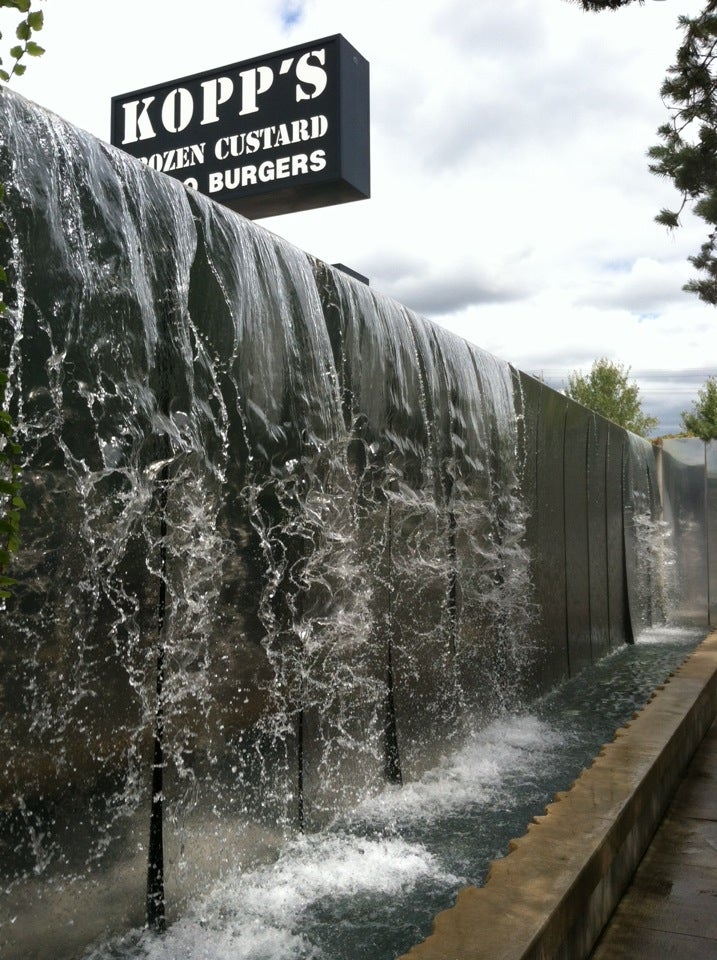 Kopp's Frozen Custard - 7631 W Layton Ave - Greenfield