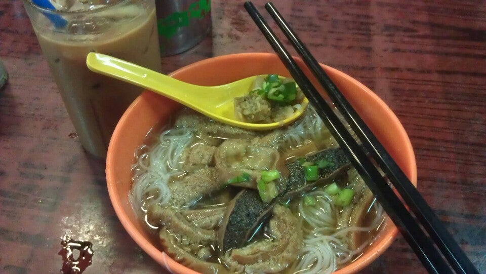Tak Fat Beef Meatballs (德發牛肉丸) - Haiphong Rd Temporary Cooked Food ...
