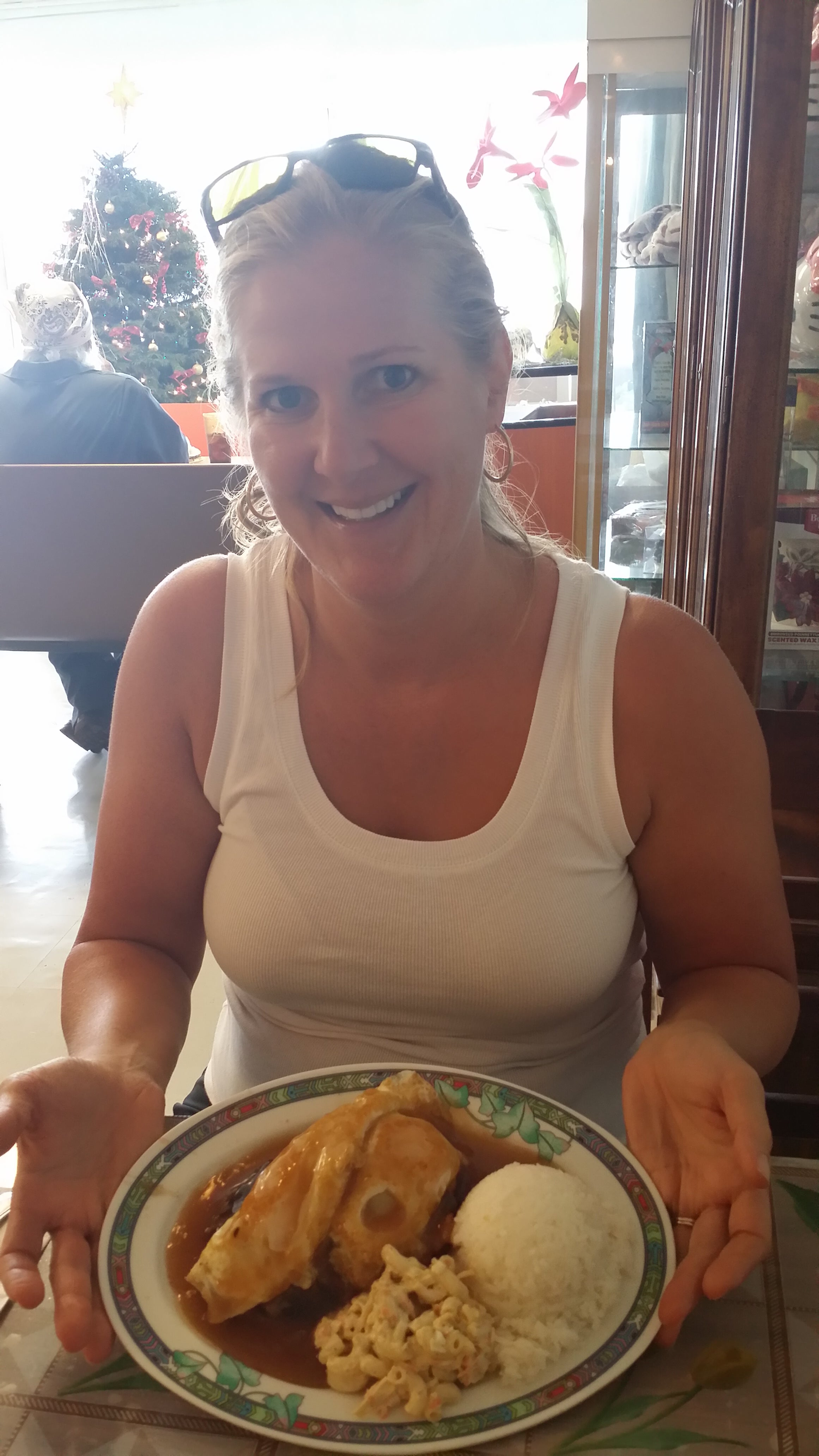 Kanemitsu Bakery - 79 Ala Malama St. - Kaunakakai