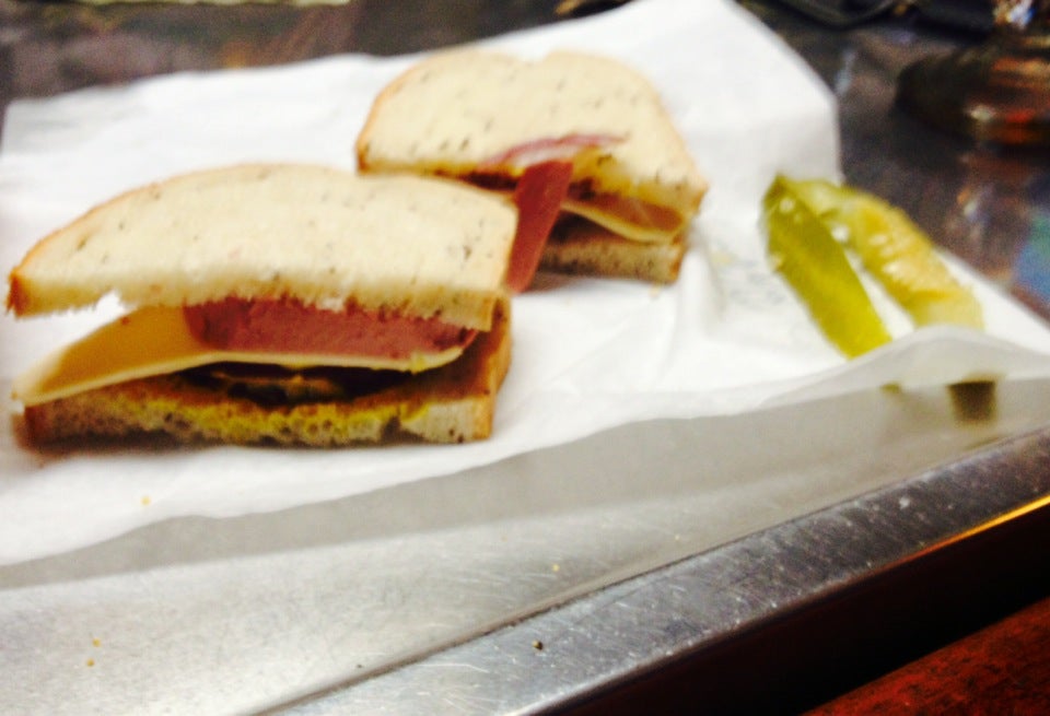 Joe Jost's - 2803 E Anaheim St - Long Beach