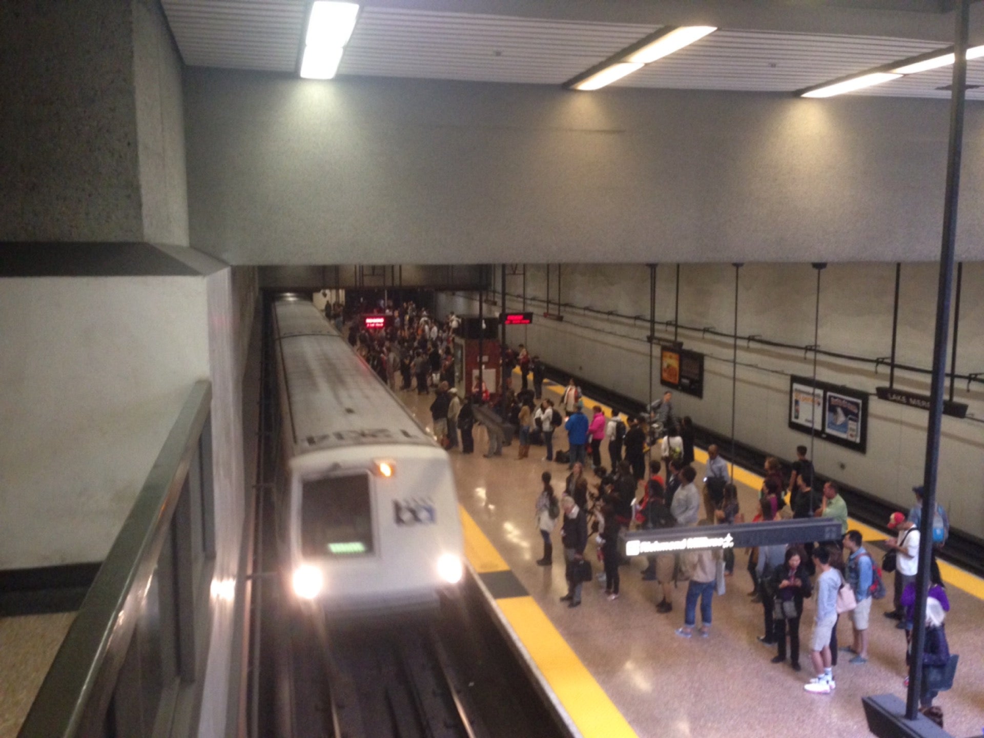 Lake Merritt BART Station - 800 Madison St - Oakland