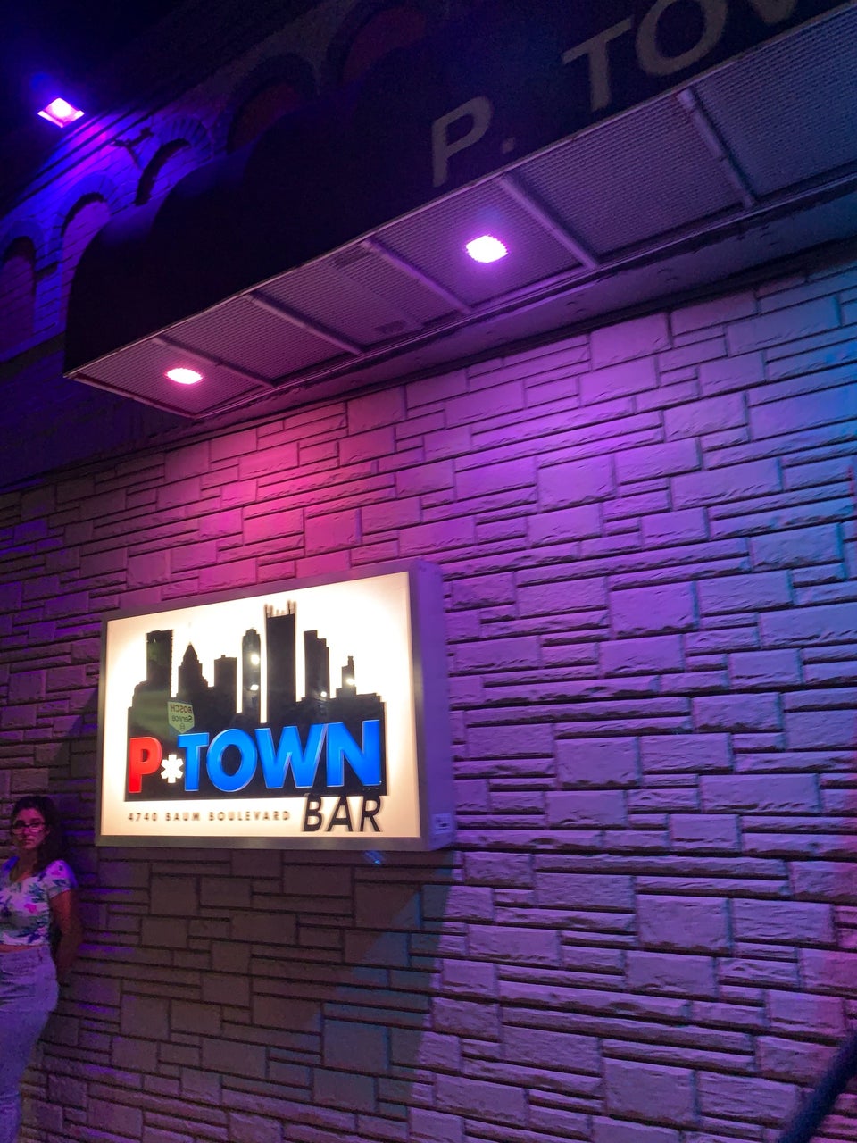 P Town Bar Photos - GayCities Pittsburgh