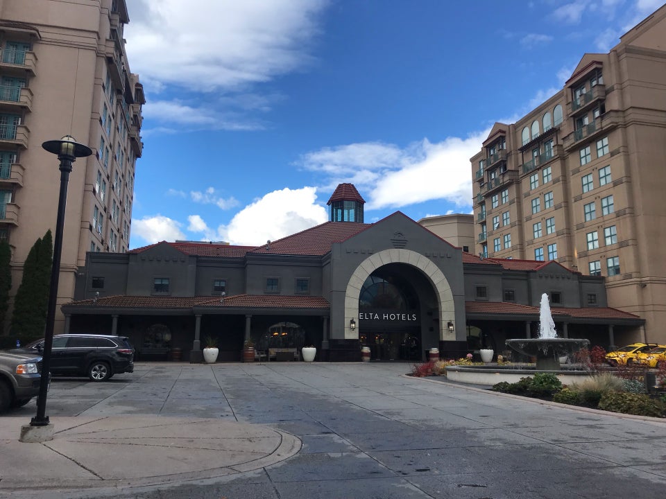 Delta Hotels by Marriott Grand Okanagan Resort reviews, photos ...